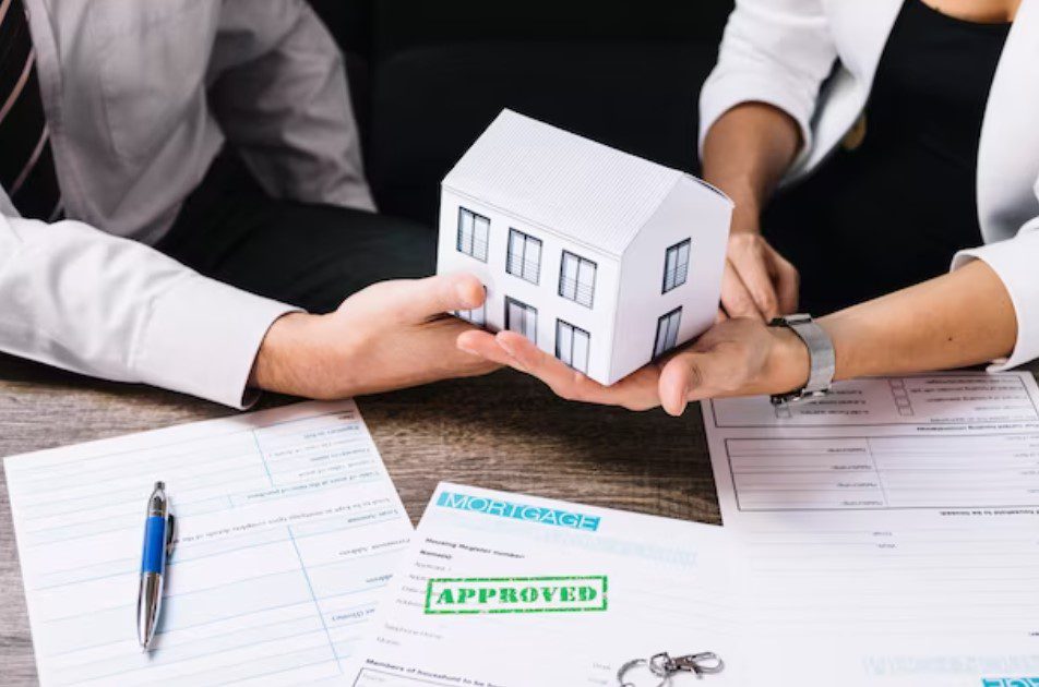 4 Crucial Steps to Securing Your First Commercial Real Estate For Lease